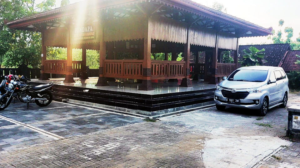 Pengembangan destinasi wisata di Desa Klopoduwur, Banjarejo ...